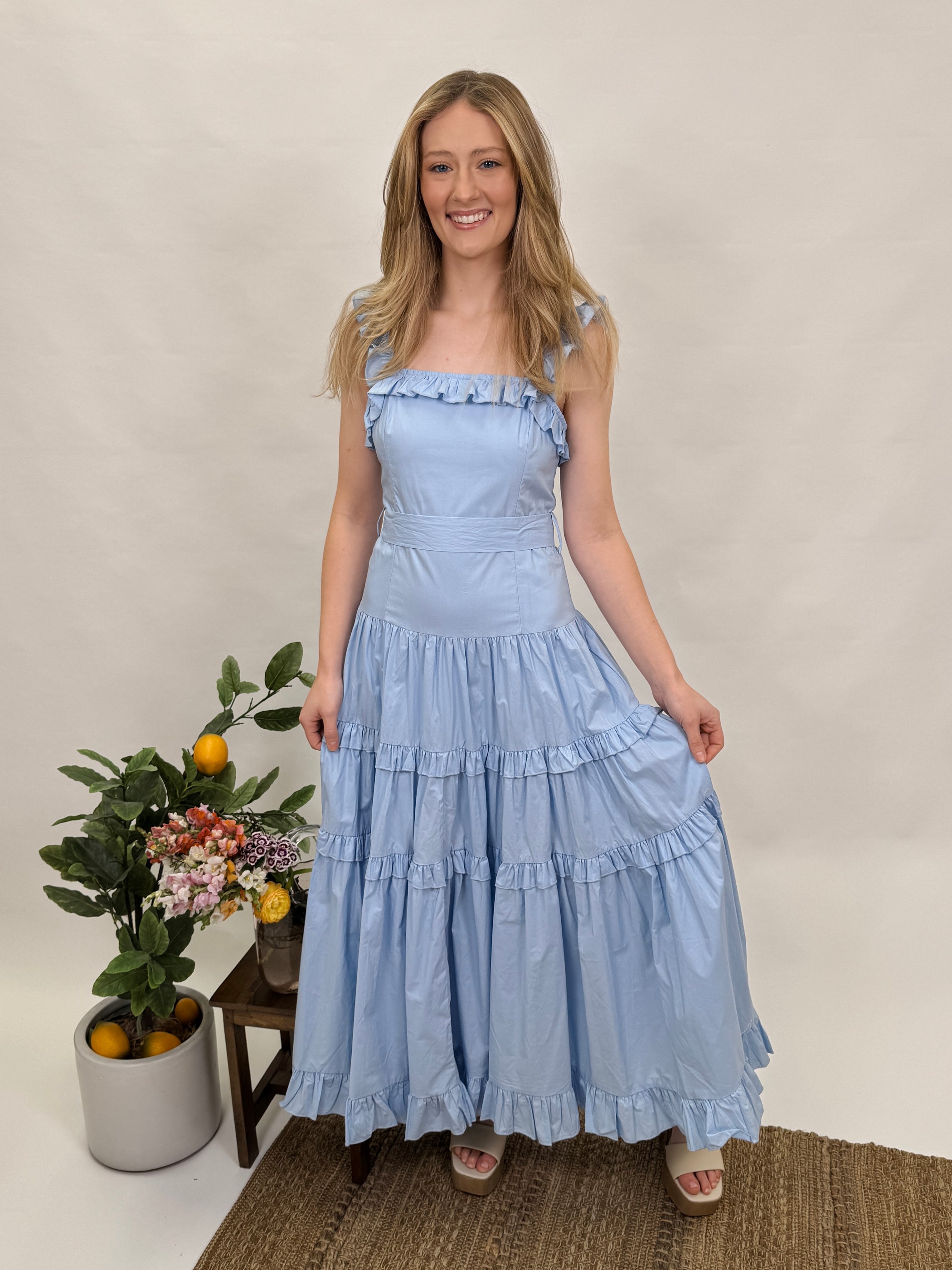 Shimmer And Strut Tiered Maxi Dress – PAPER DOLL